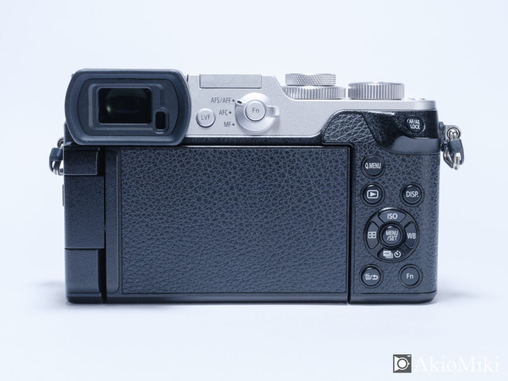 デザインと機能が両立したミラーレスカメラ「Panasonic LUMIX GX8」をレビュー！ | Akio Miki