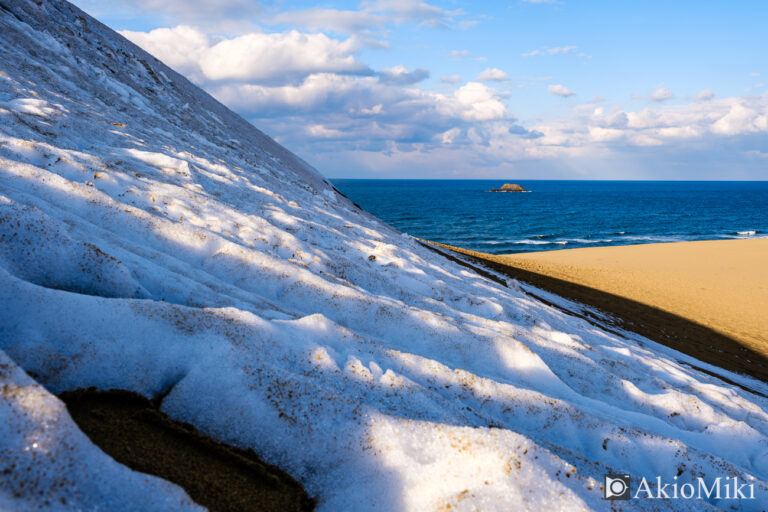 【鳥取県】雪が積もった冬の鳥取砂丘が絶景だった | Akio Miki