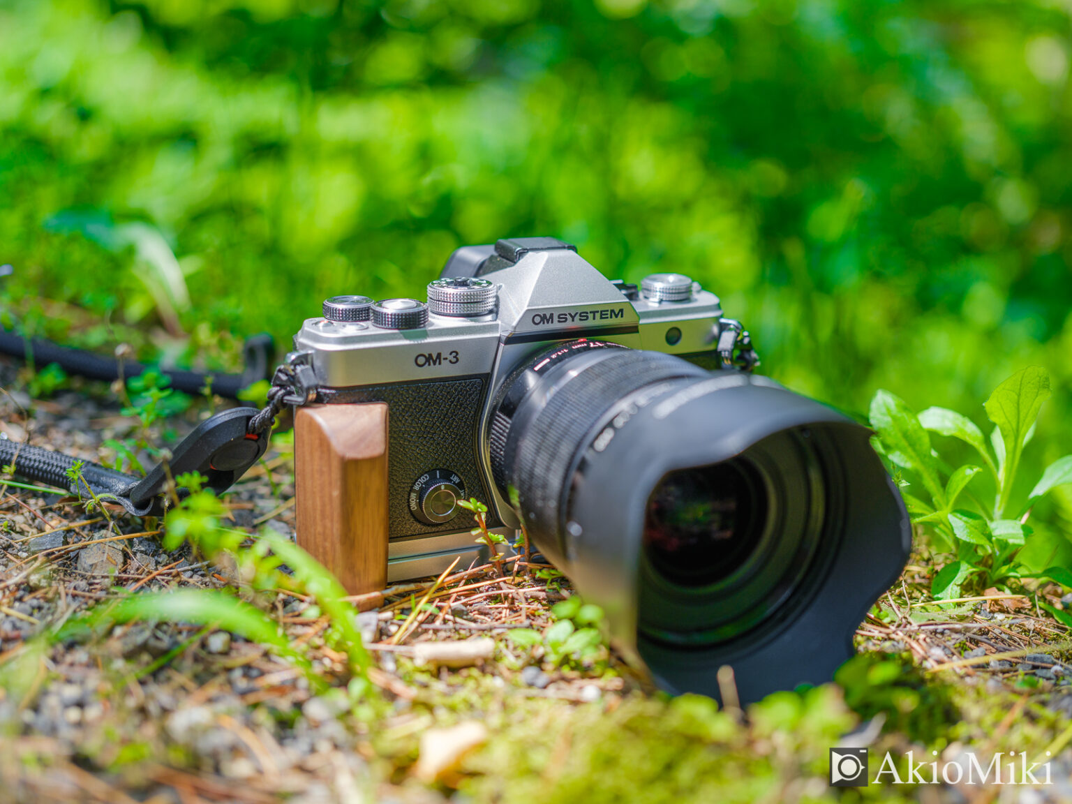 レトロ感あるのにパワフル性能「OM SYSMTEM OM-3」をレビュー！ | Akio Miki